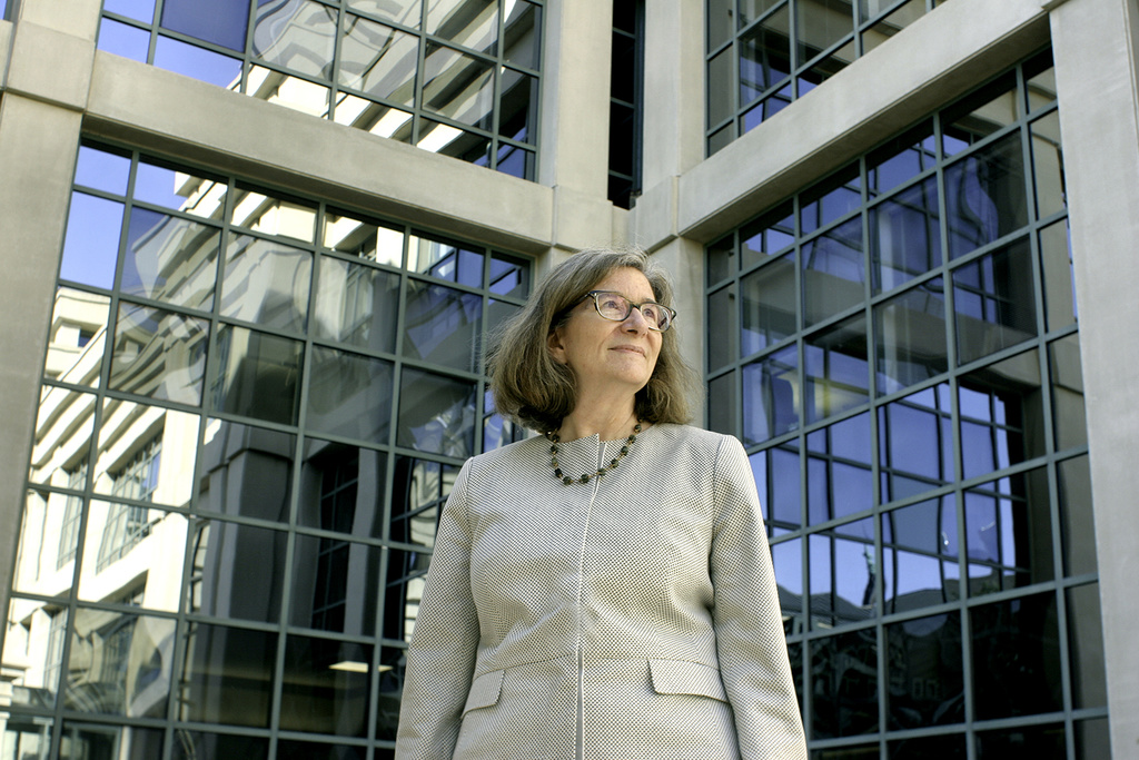 Accounting's hundred-foot wave | Tippie College of Business - The University of Iowa